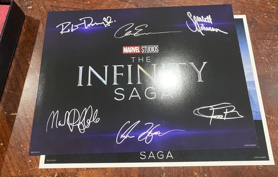 Marvel Studios The Infinity Saga Limited Edition Box Set (4K + Blu-ray ...