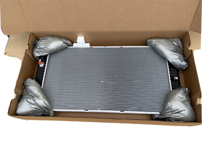 2019-2025 GMC Sierra 1500 5.3L 6.2L GM Engine Radiator OEM NEW 85575814 ...