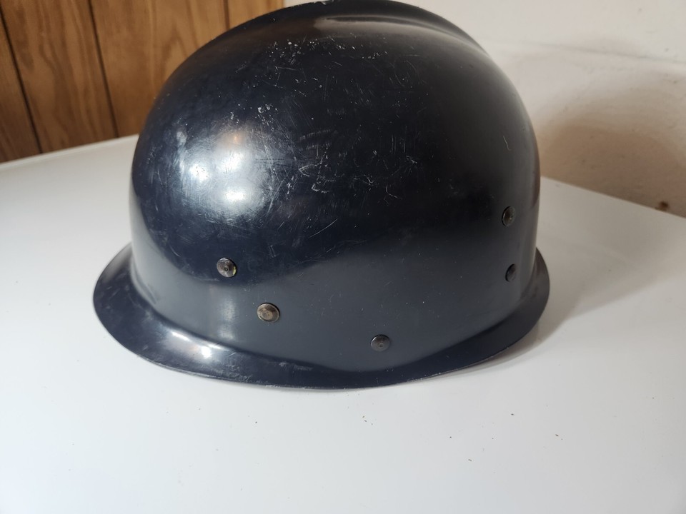 Belgium M1 Clone Helmet Liner 1962 Dated Le Levior PVBA Menten | eBay