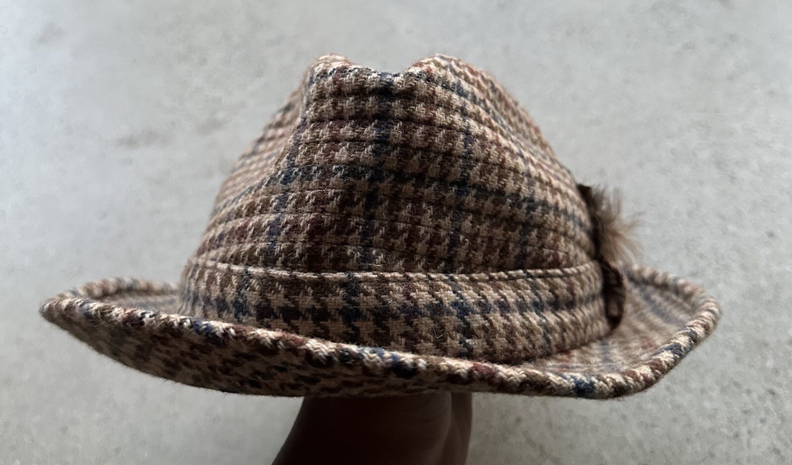 Vintage Cable Car Clothiers Robert Kirk Ltd Houndstoo… - Gem