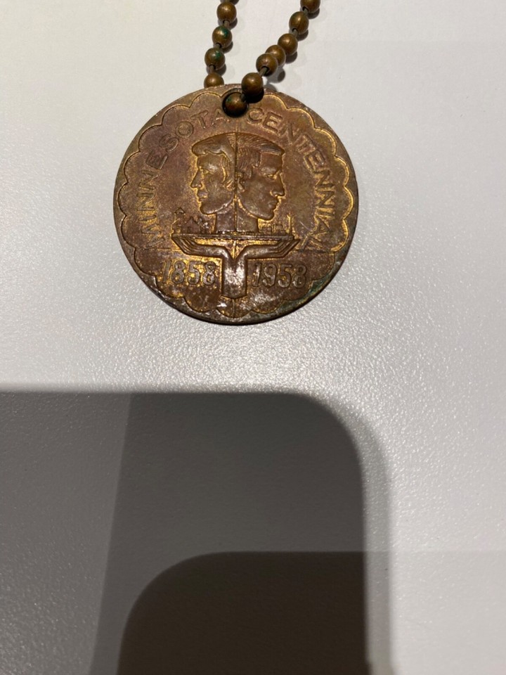 1858-1958 MINNESOTA CENTENNIAL Bronze Medallion TOKEN COIN Keychain 1 5 ...