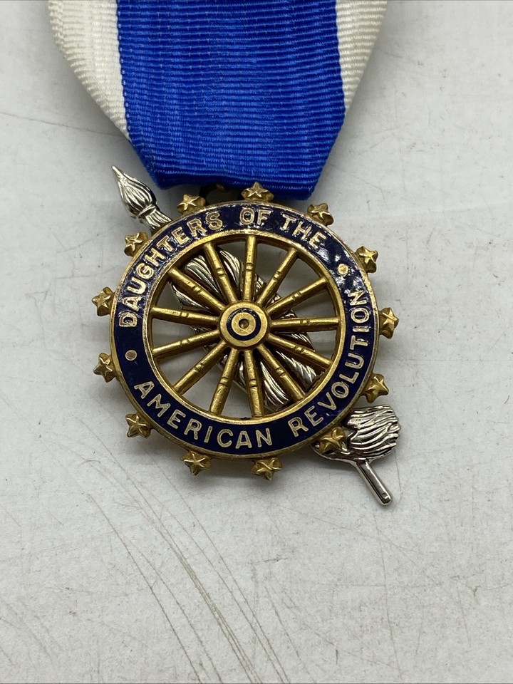 Gold-Filled DAR Daughters of the American Revolution Ribbon Medal Pin 5 ...
