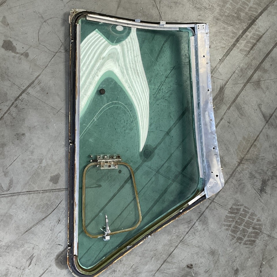 Cessna 310 Pilot’s Emergency Exit Window Assy P/N 0891107-1 | eBay