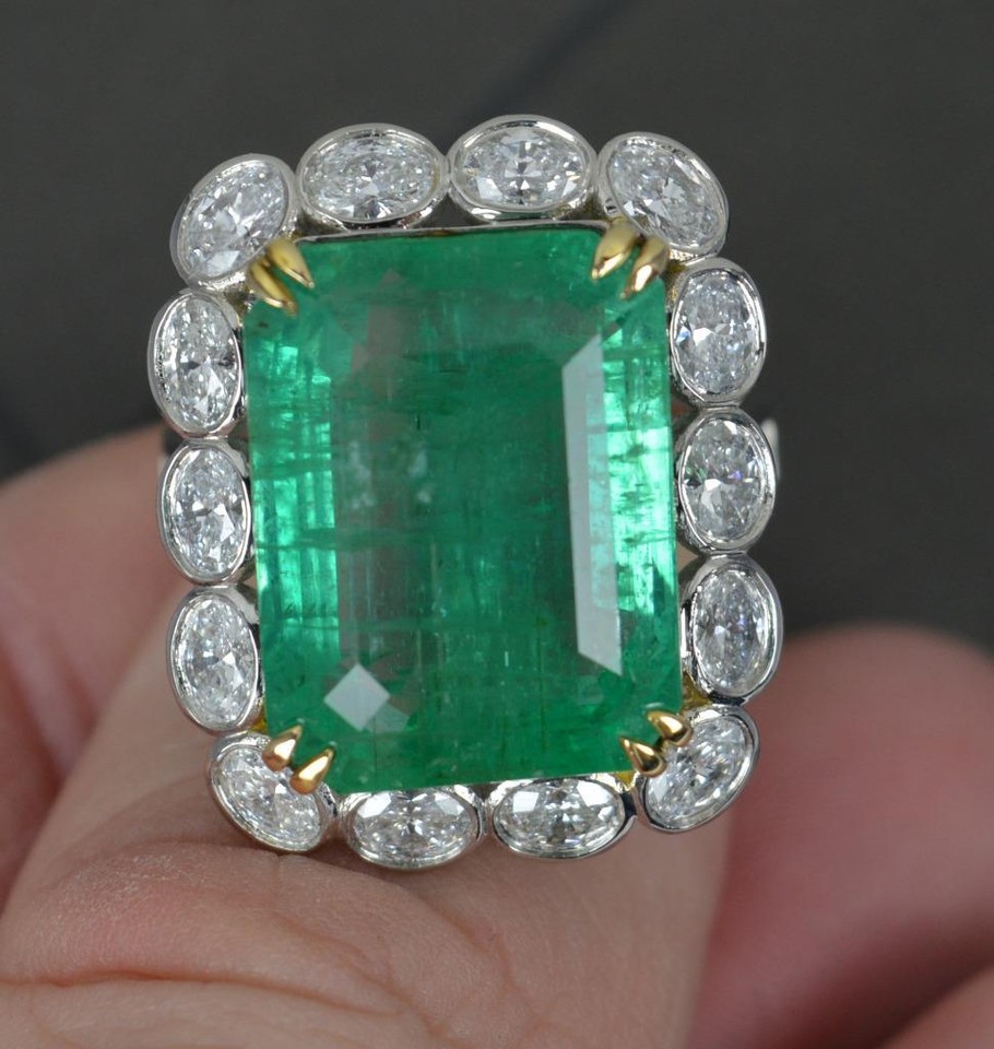 Huge 14.7ct Emerald and Vs 2.16ct Diamond Platinum Cluster Ring | eBay UK