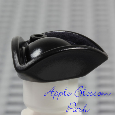 NEW Lego Pirate Minifig BLACK TRICORNE HAT - Triangle Navy Soldier Head ...