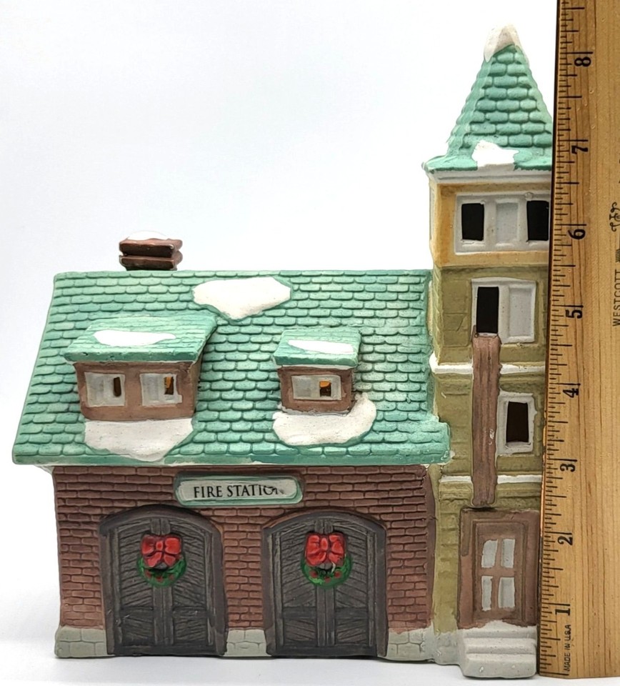 Dickens Collectables FIRE STATION Porcelain Lighted Christmas Building ...