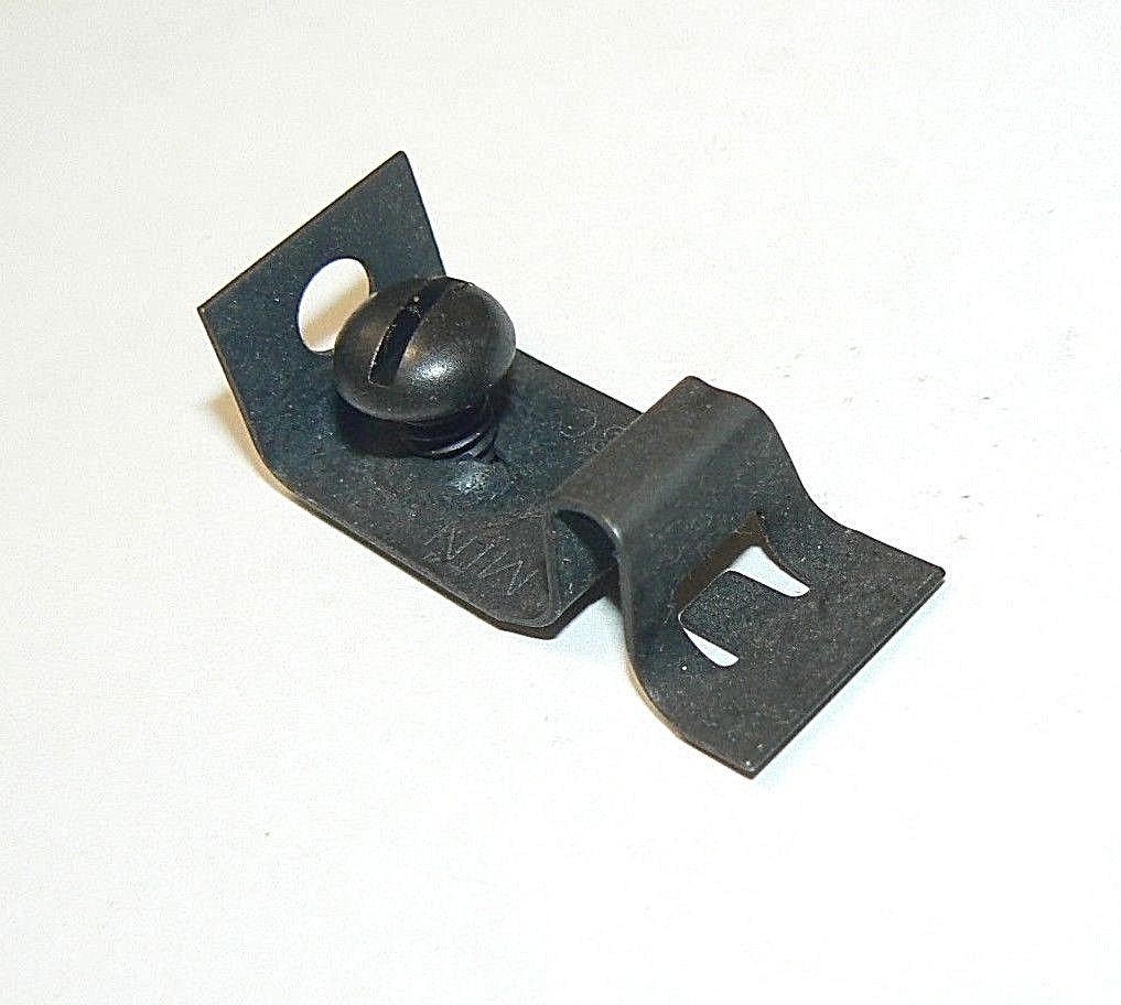 MINERALLAC #BBC - BOX MOUNTING CLIP W/ SCREW - LOT OF 40 PCS. | eBay