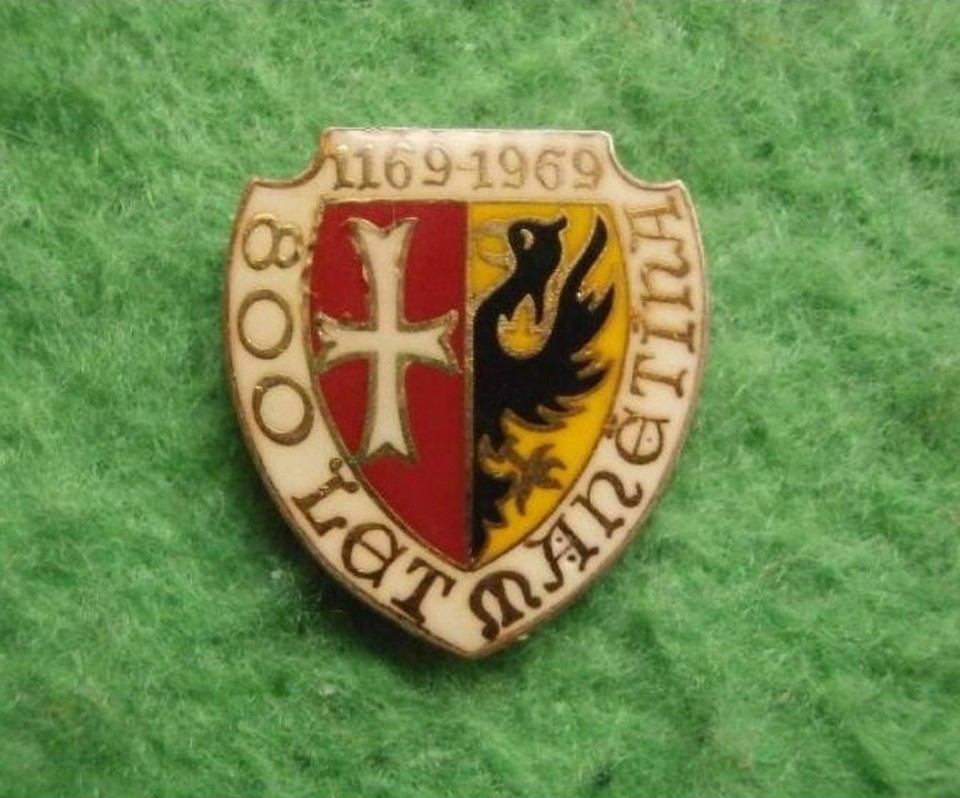 Antique MANETIN Heraldic Erb Shield Town City Pin Badge eagle cross ...