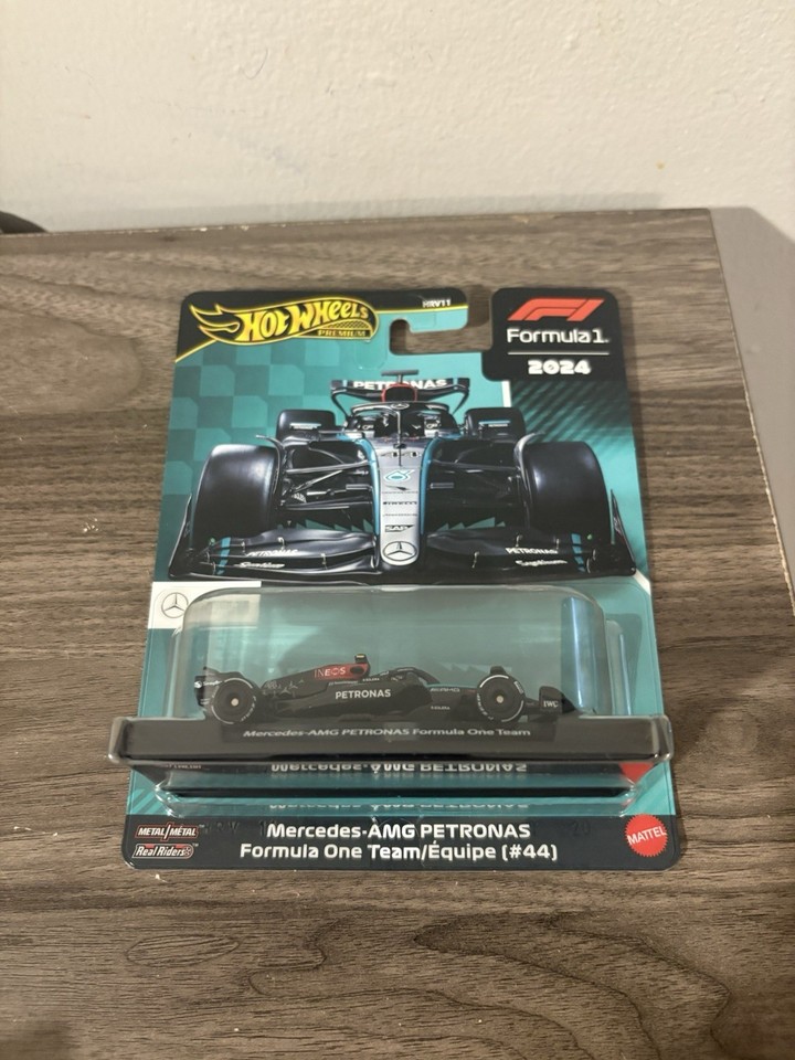 Hot Wheels Premium Mercedes-AMG Petronas Formula One Team #44 (2024) | eBay