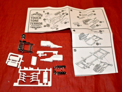 AMT 66 Dodge A100 Touch Tone Terror 426 Hemi Engine 1/25 | eBay