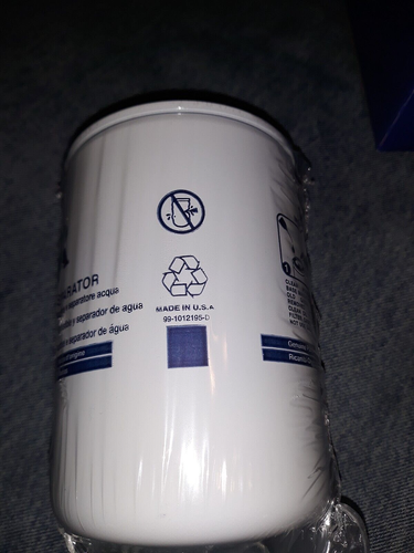 One (1) Genuine Volvo Penta Marine Engine Spin-On Fuel Filter 3847644 ...