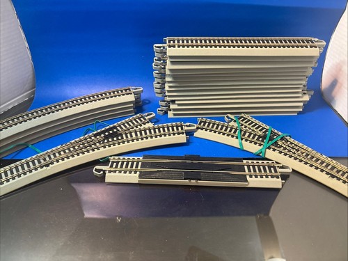 Lot of 21 Bachmann HO Scale EZ Track Left Hand Switches Straights ...