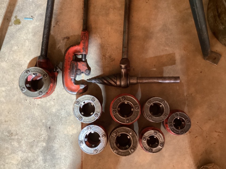 Ridgid Model 300 Pipe Threading Machine with misc. Handheld Tools | eBay