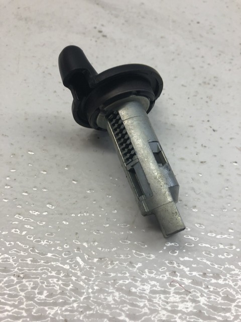 Genuine GM Ignition Lock Cylinder Set 15815961 for sale online | eBay