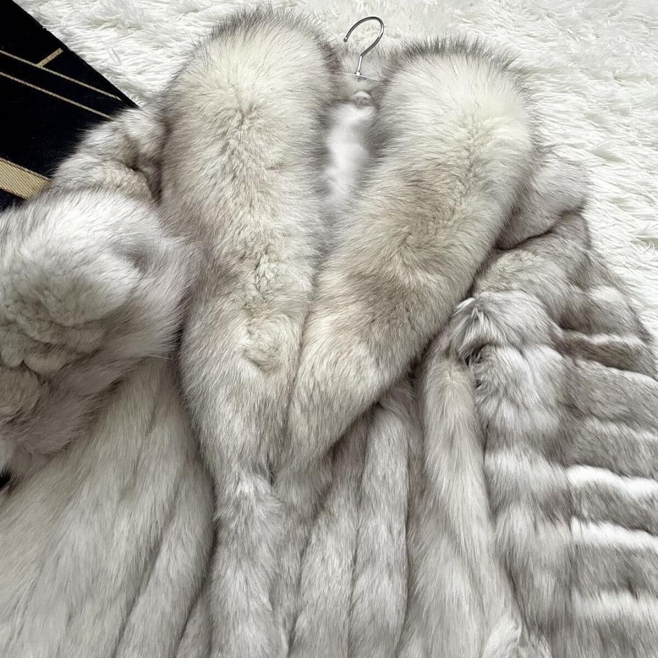 Blue fox fur coat. Real fur. Genuine fur. Size XL. Soft fur. Volume. | eBay