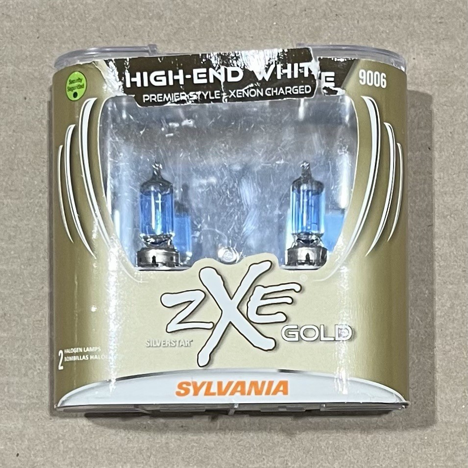 Sylvania 9006 SilverStar zXe GOLD High Performance Halogen Headlight 2 ...