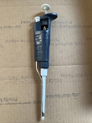 Gilson Pipetman P200 200uL Single Channel Manual Pipette | eBay