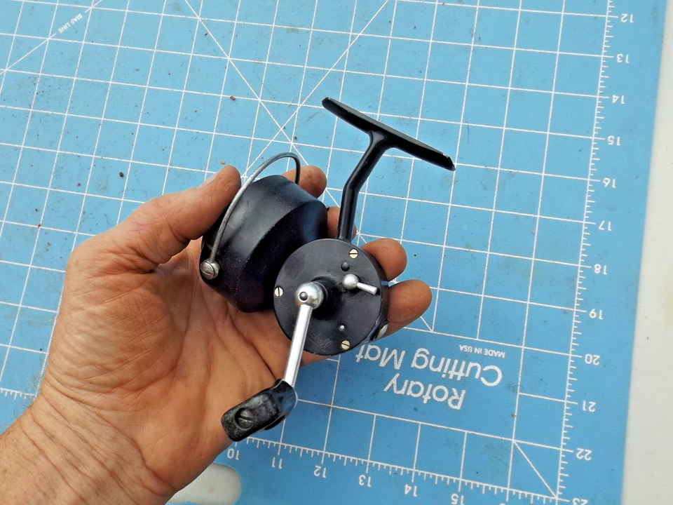 Vintage Mitchell 304 Spin cast Fishing Reel | eBay