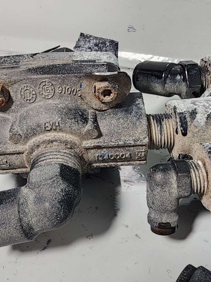 2019 Mack Anthem OEM Bendix Tractor Protection Valve TP-3DC 109790 ...