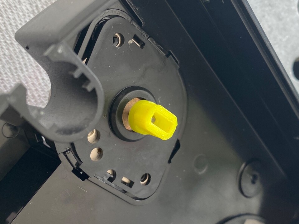 Metasys Johnson Controls (lot of 12) AP-VMA1420-0 coupling/bushing AP ...