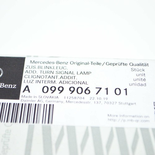 NEW MB C-CLASS W205 LEFT WING MIRROR TURN INDICATOR A0999067101 2016 | eBay