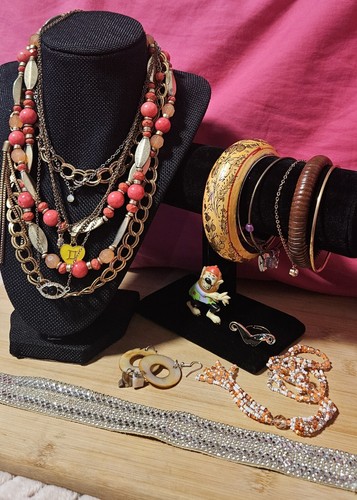 Colorful Retro Fashion Jewelry Lot Assorted Jewelry Necklaces Bracelets ...