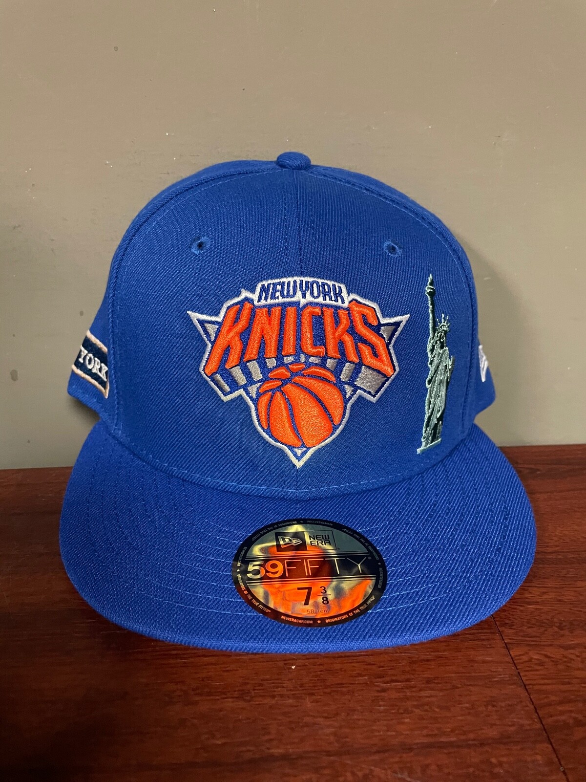 New Era NY Knicks OTC Statue Of Liberty Patches 59Fifty Purple Q3 (JUST ...