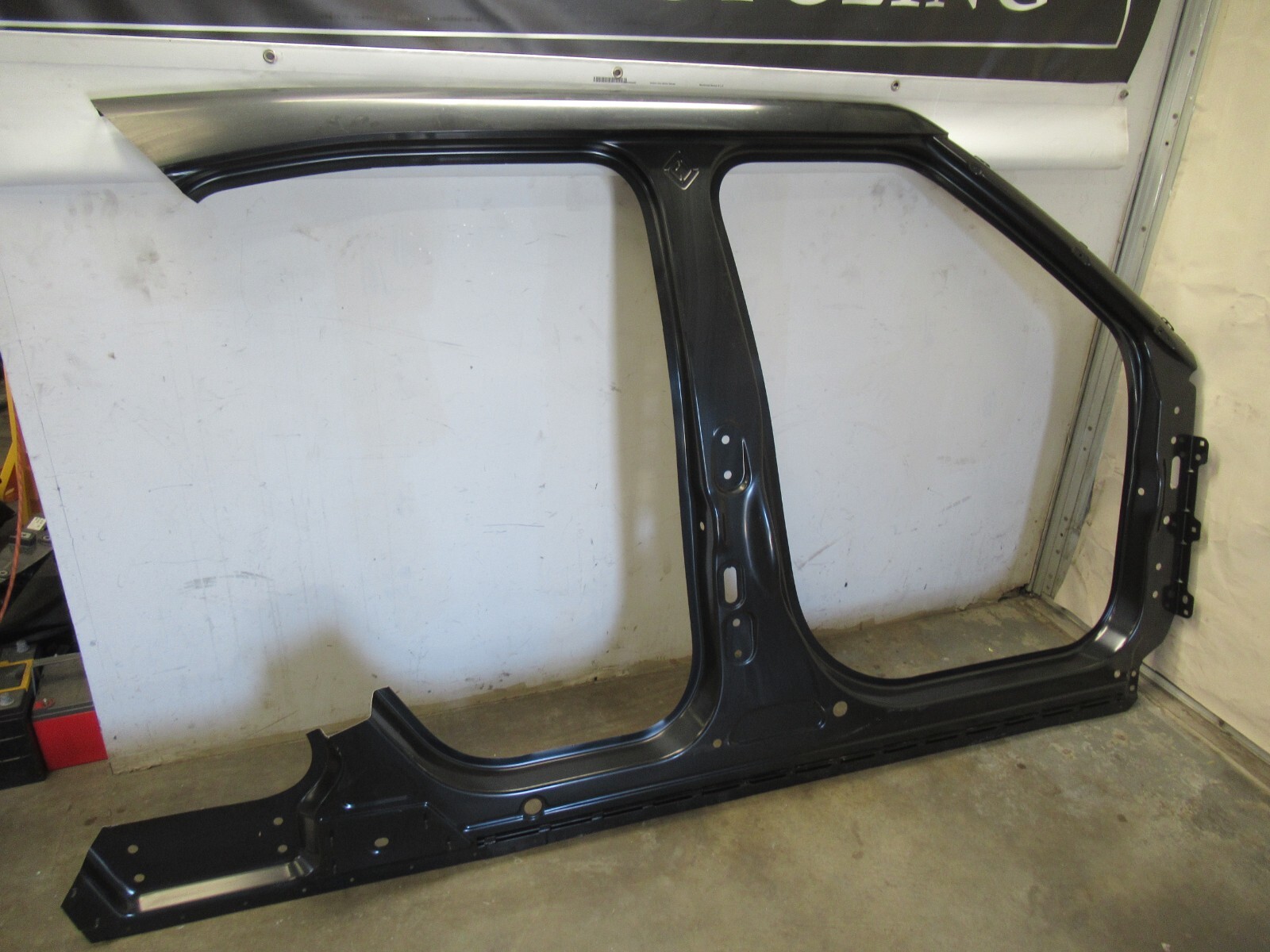 Rivian R1T RH Passenger Uniside Body Panel Skin A B Pillar PT00015044 ...