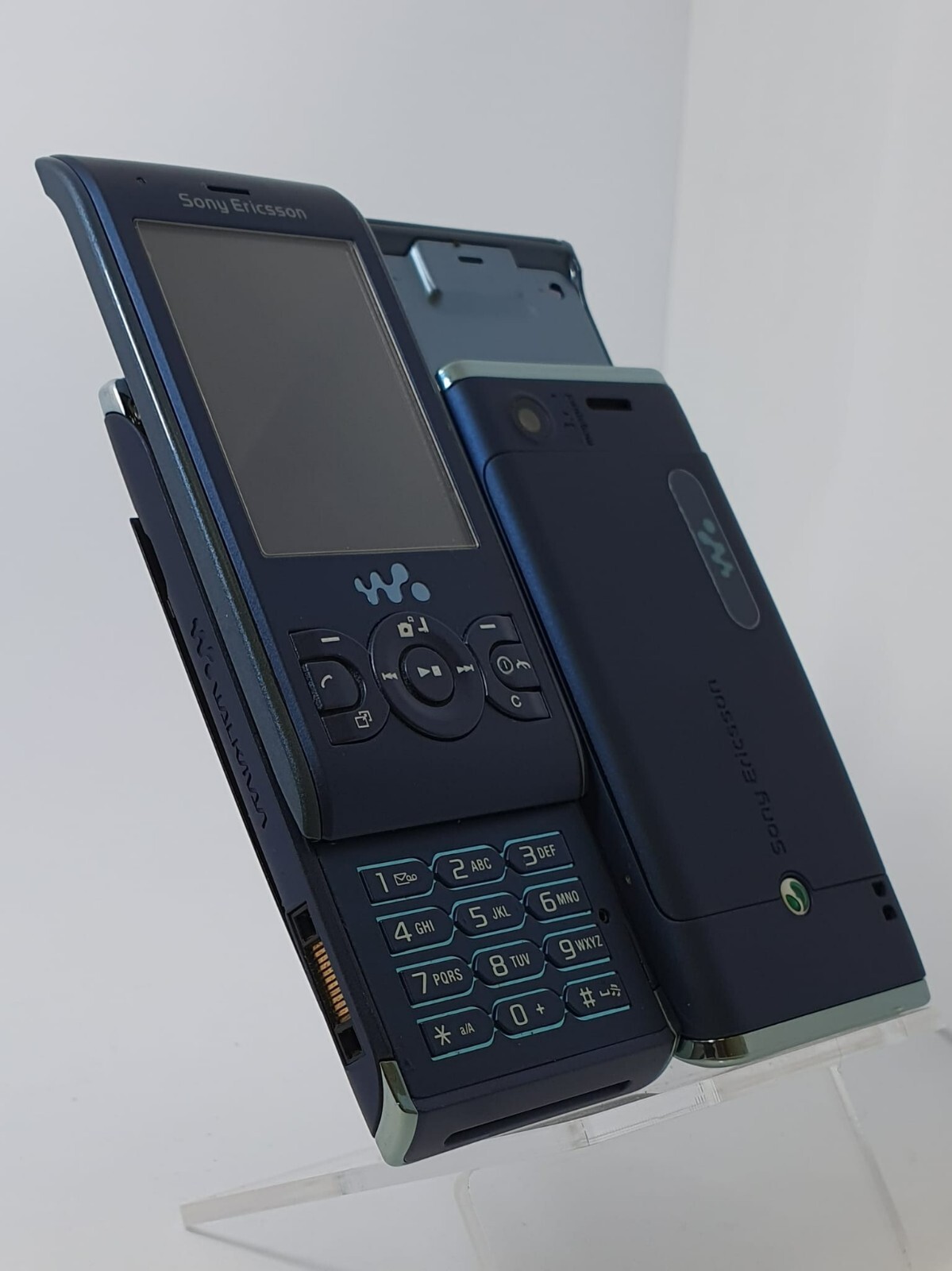 Sony Ericsson W595 Slide - All Colours Unlocked - Pristine GRADE A+ ...
