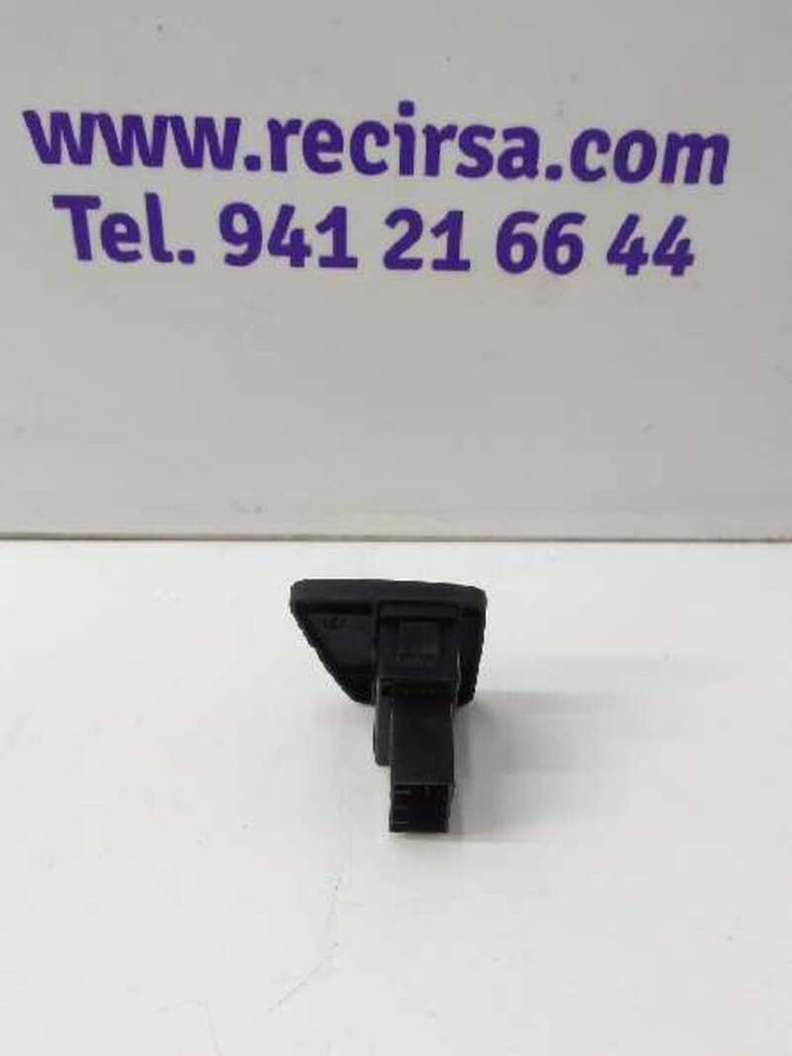 305060128B commande léve-glace avant droit FIAT NUOVA 500 150 POP 2007 ...