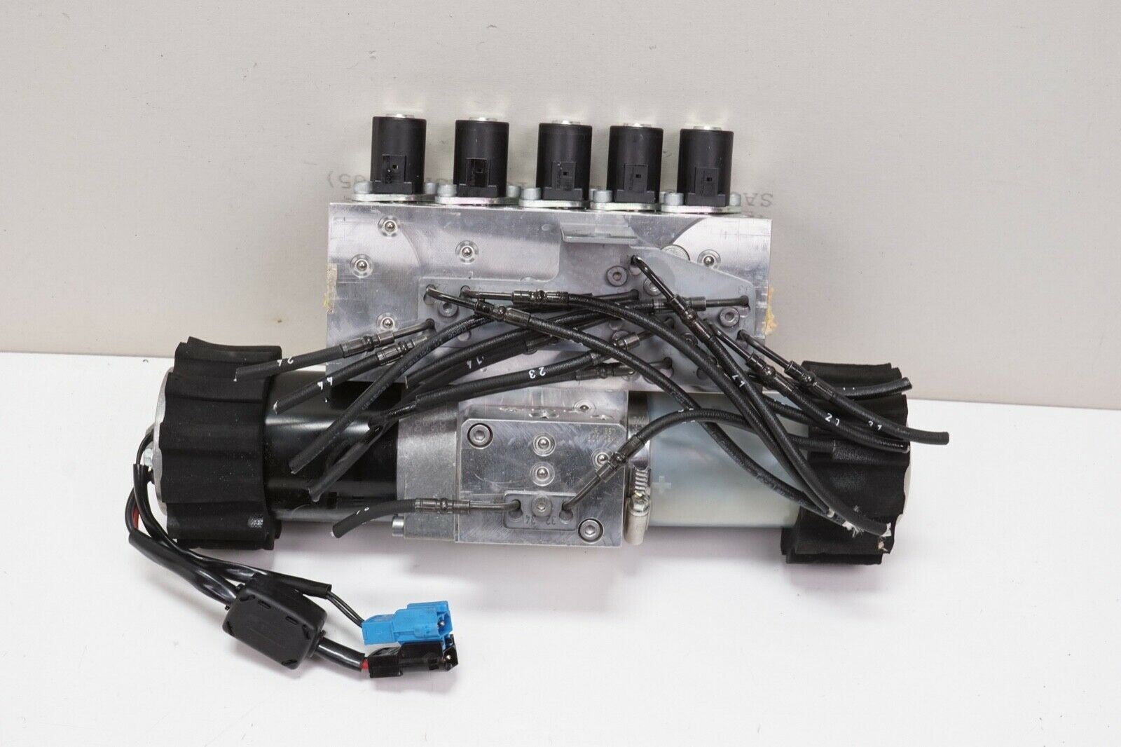 BMW E93 3 Series M3 Convertible Roof Top Pump Hydraulic OEM 2007 - 2013 ...