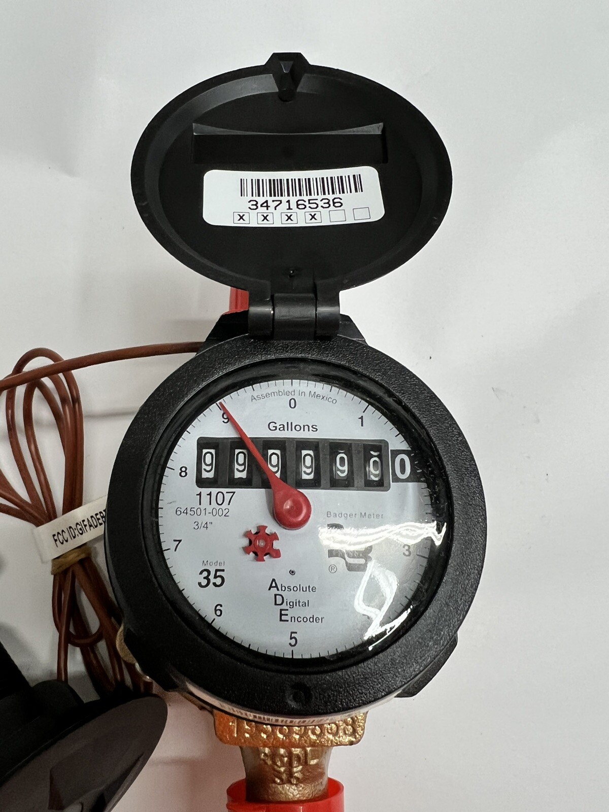 Badger 3/4x3/4 M35 Meter With Ade Register 4 Wheel Gallons. 7.5 Inches ...