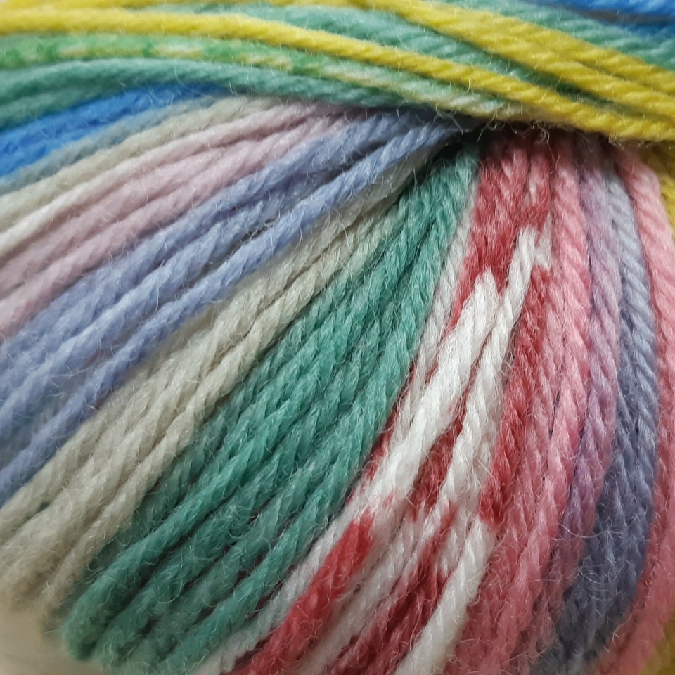 100% Italian Merino Wool Yarn - 50g Adriafil Knitcol DK Self-Striping ...