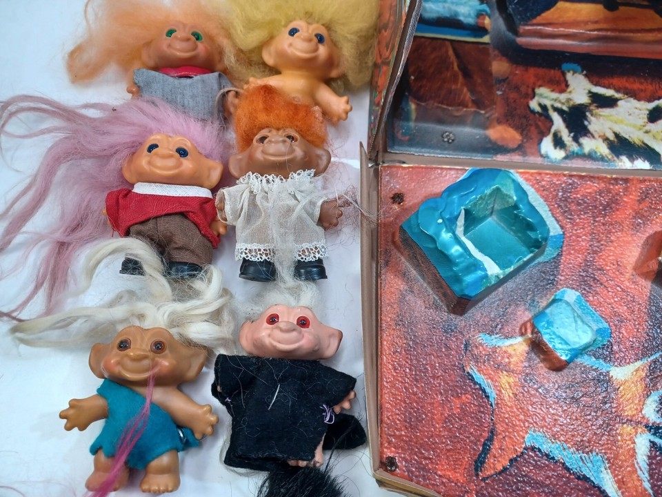 Vintage 1960s Troll House Cave Carrying Case Playset W/ 10 Trolls ...
