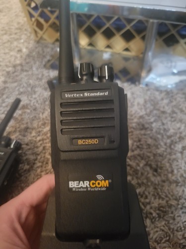 set of 2 Vertex BearCom BC250D UHF Digital Portable 2-Way Radio with 1 ...