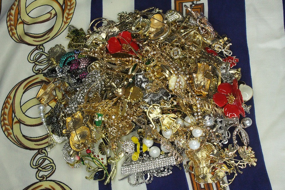 Vintage Style Now Bulk Jewelry Lot 30 Pieces NO Junk ALL Good Wear All ...