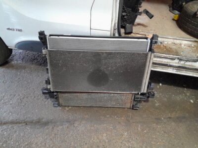 2016 RENAULT TRAFIC RADIATOR PACK | eBay UK