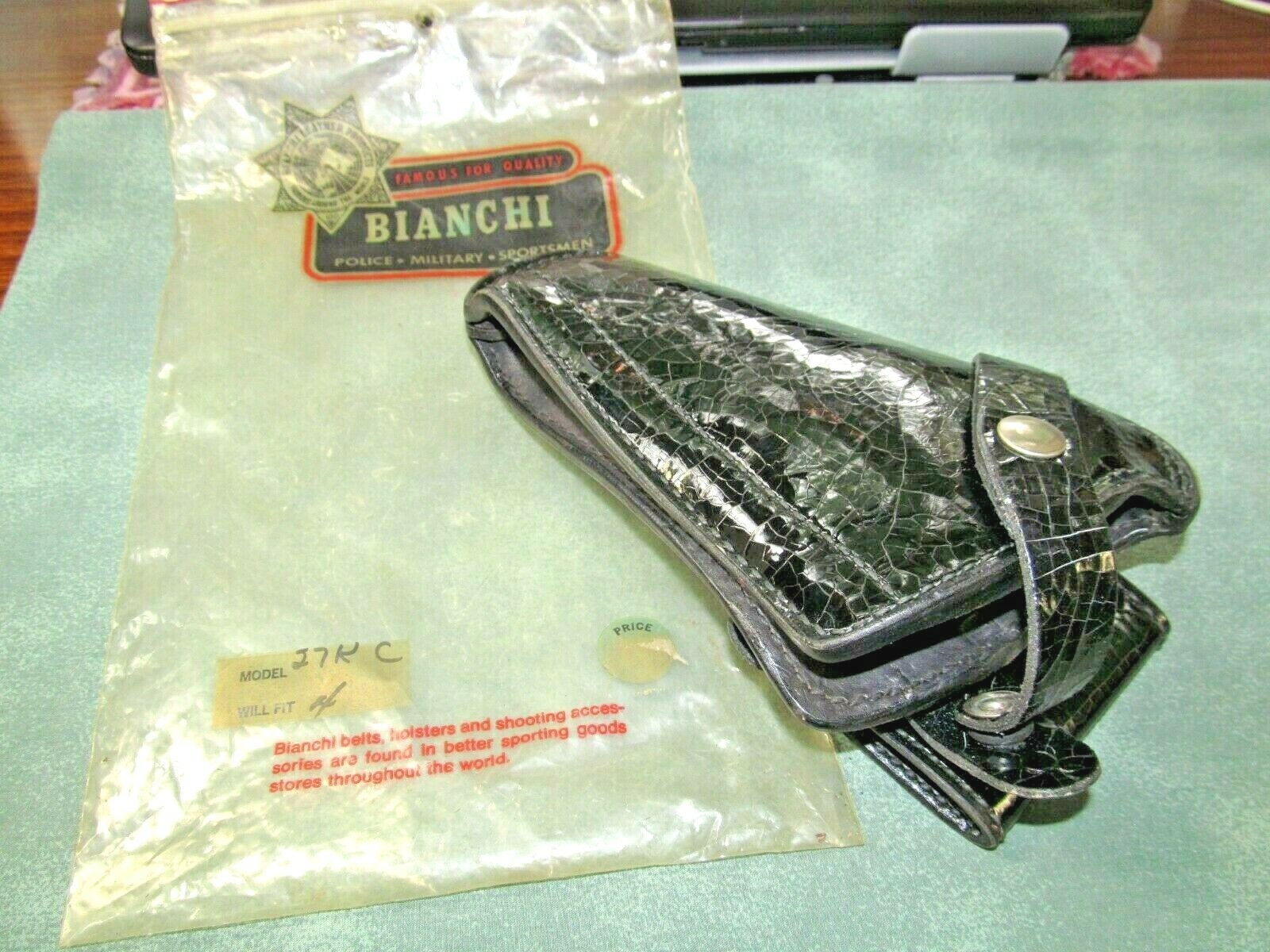 NOS Bianchi 27KC "Break Front" Black Leather Holster - Medium "K" Frame ...