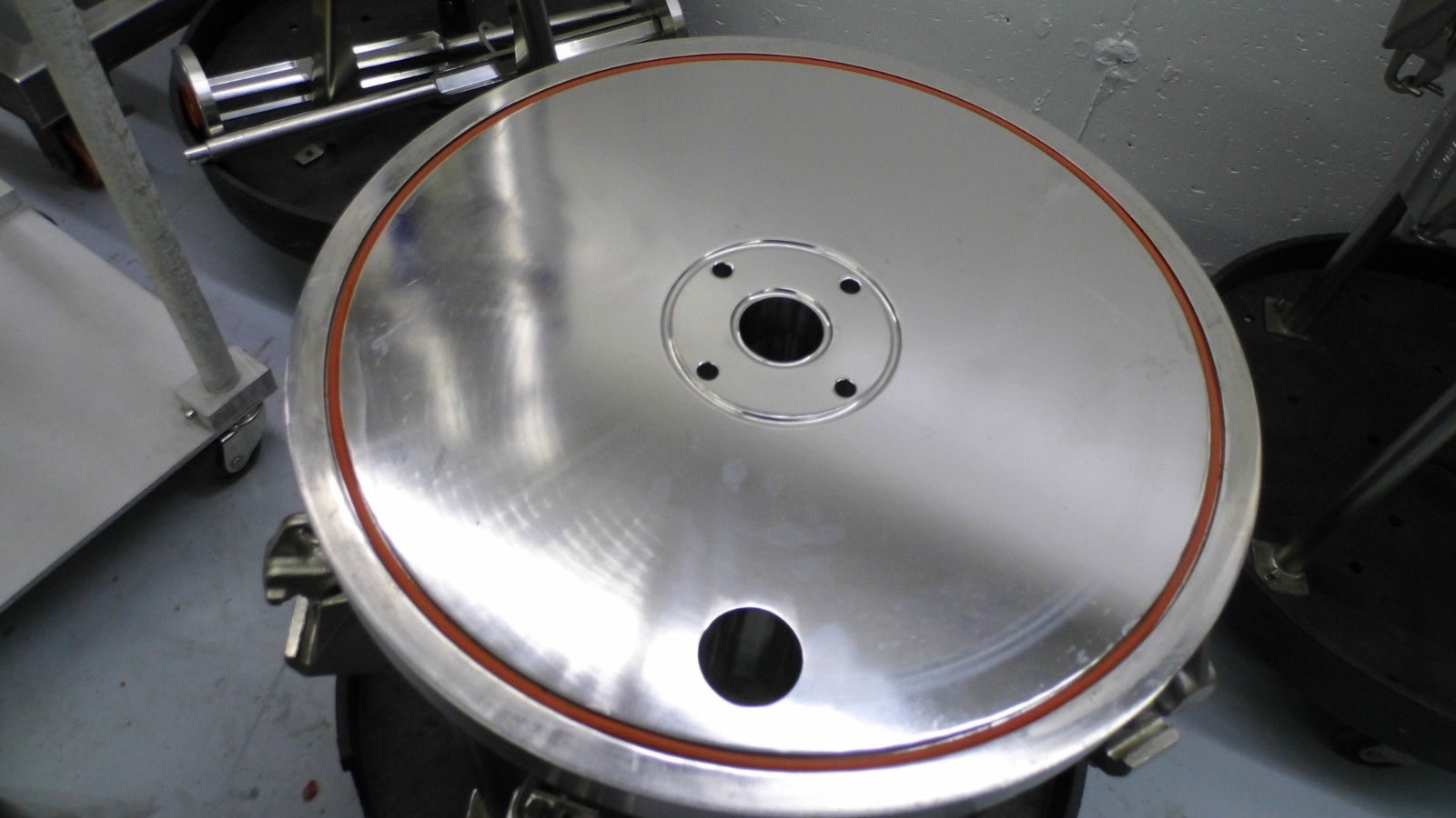 MILLIPORE MILLISTAK + HOUSING 94 LITER CAT: HC62SFTFT 18" OUTER ...