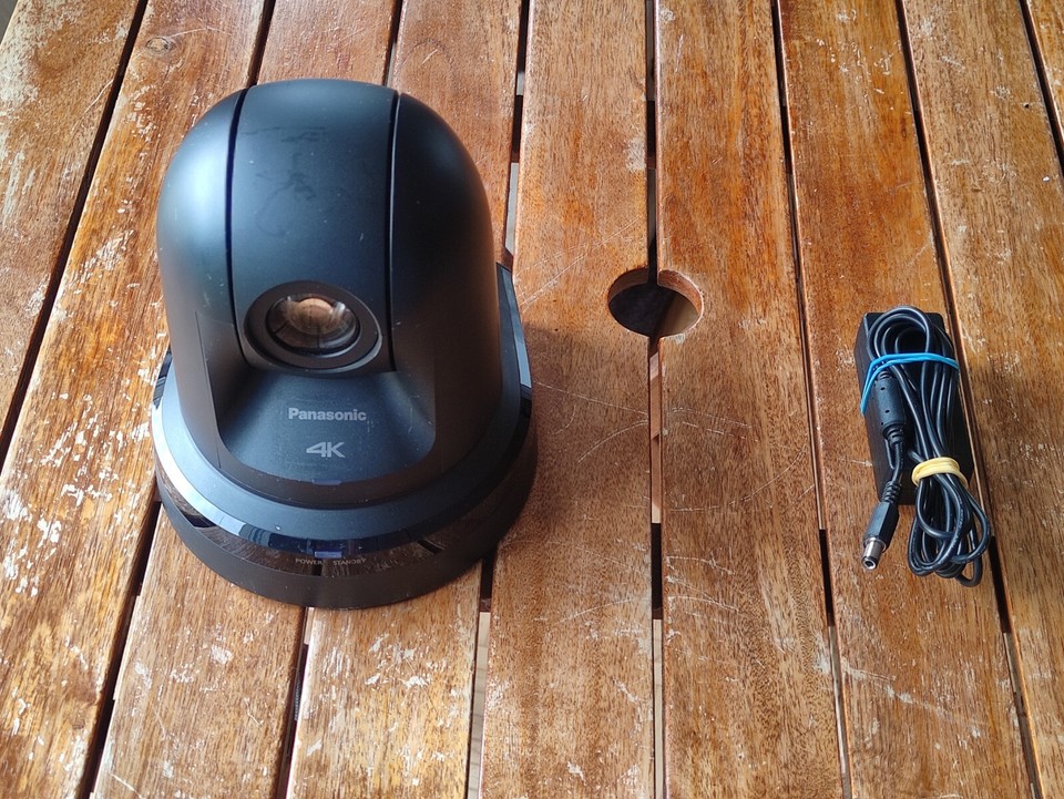 PANASONIC AW UE70 FullHD 3GSDI 4K HDMI PoE+ STREAMING PTZ IP KAMERA ...