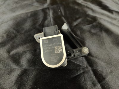 Front Left Driver Side Lower Ride Height Sensor OEM BMW F01 F02 F04 F07 ...