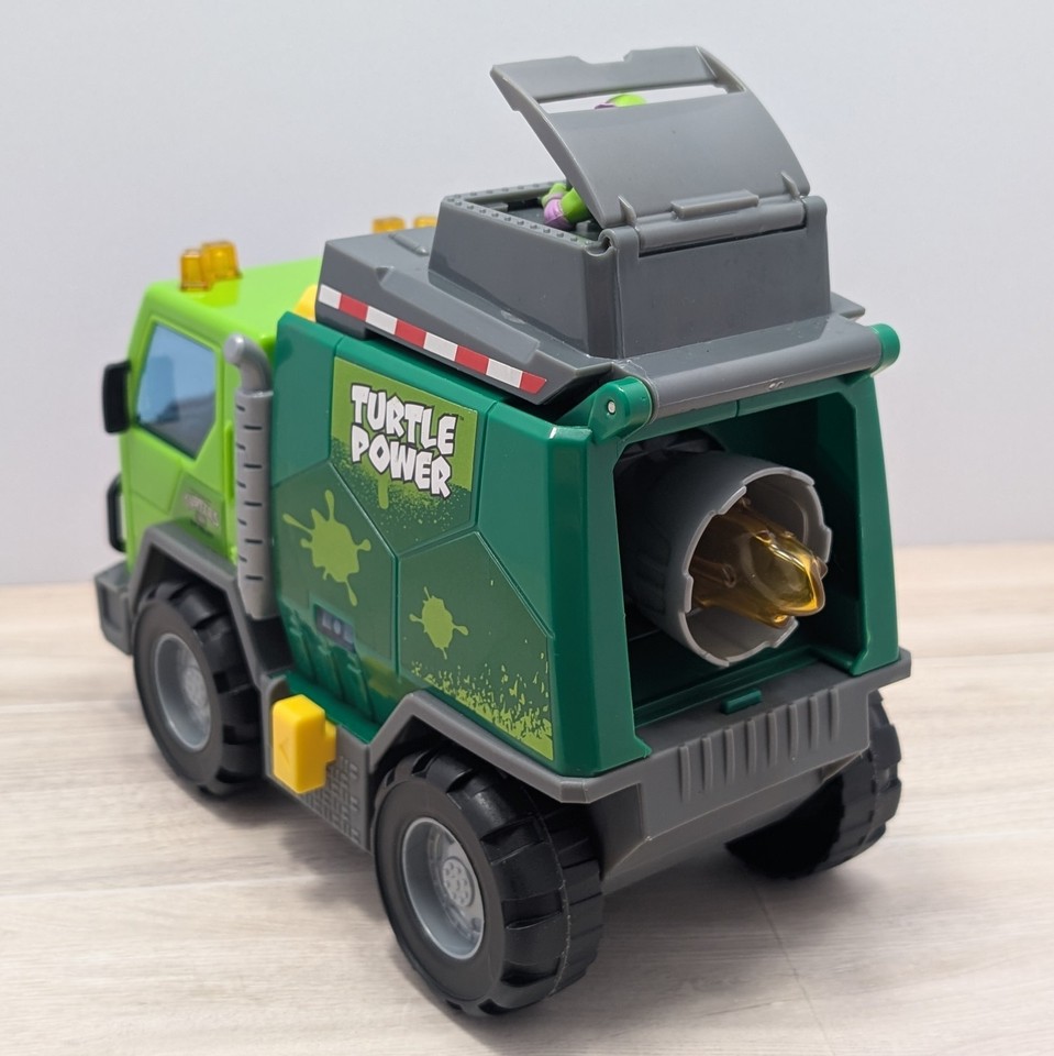TMNT Thrash n' Battle Garbage Truck Teenage Mutant Ninja Turtles TMNT ...