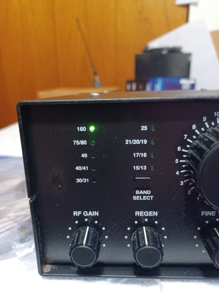 TEN-TEC Model 1253 9 Band Shortwave Receiver and Enclosure With Wire ...