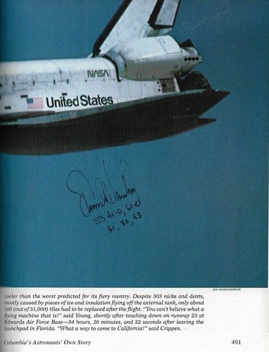 Astronaut Steven Hawley Signed National Geographic Magazine. October ...