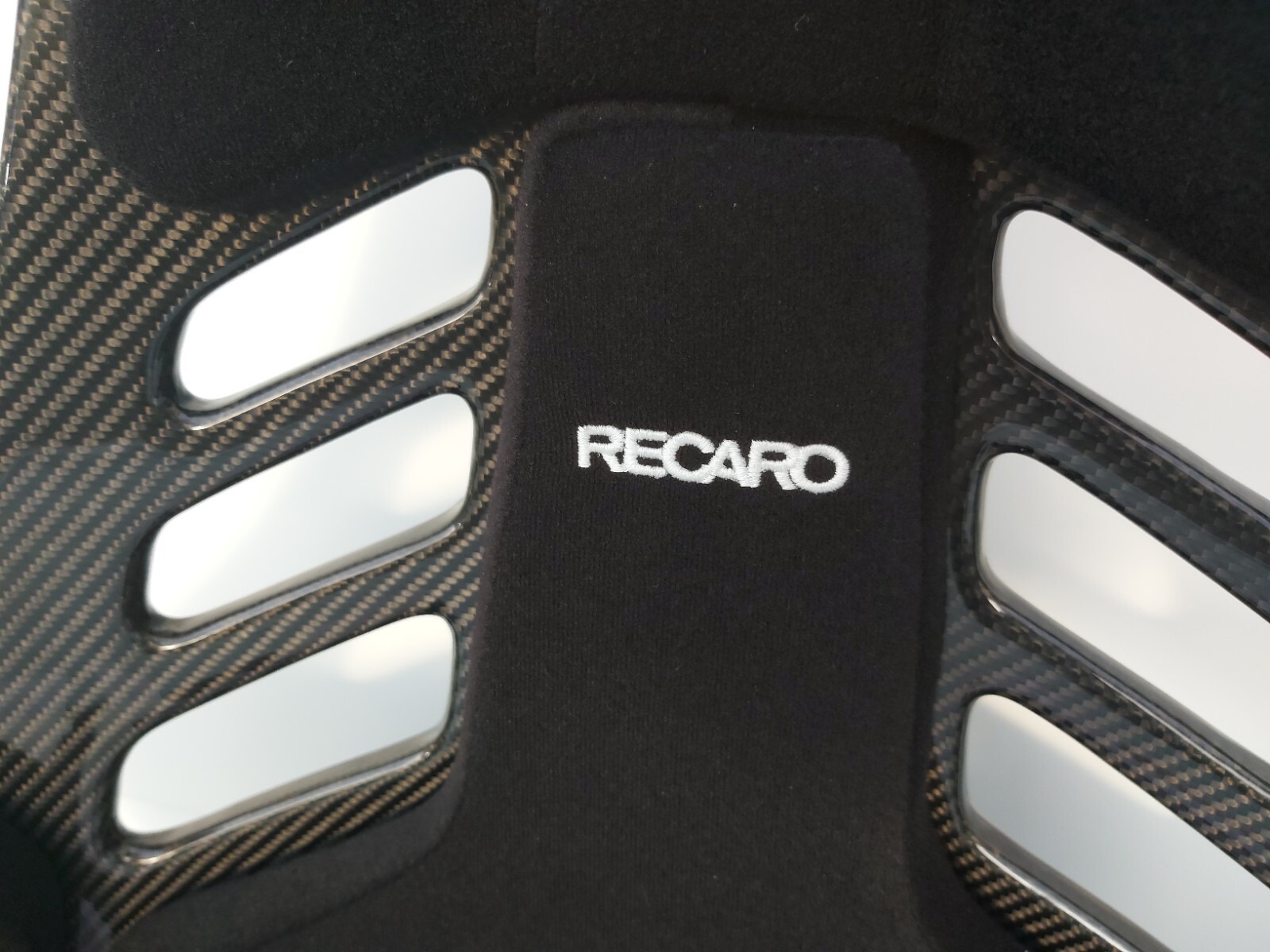 RECARO PODIUM CF SEATS, M PAD KIT, BRAND NEW. 078.01.1B21 + 078.01.2B21 ...