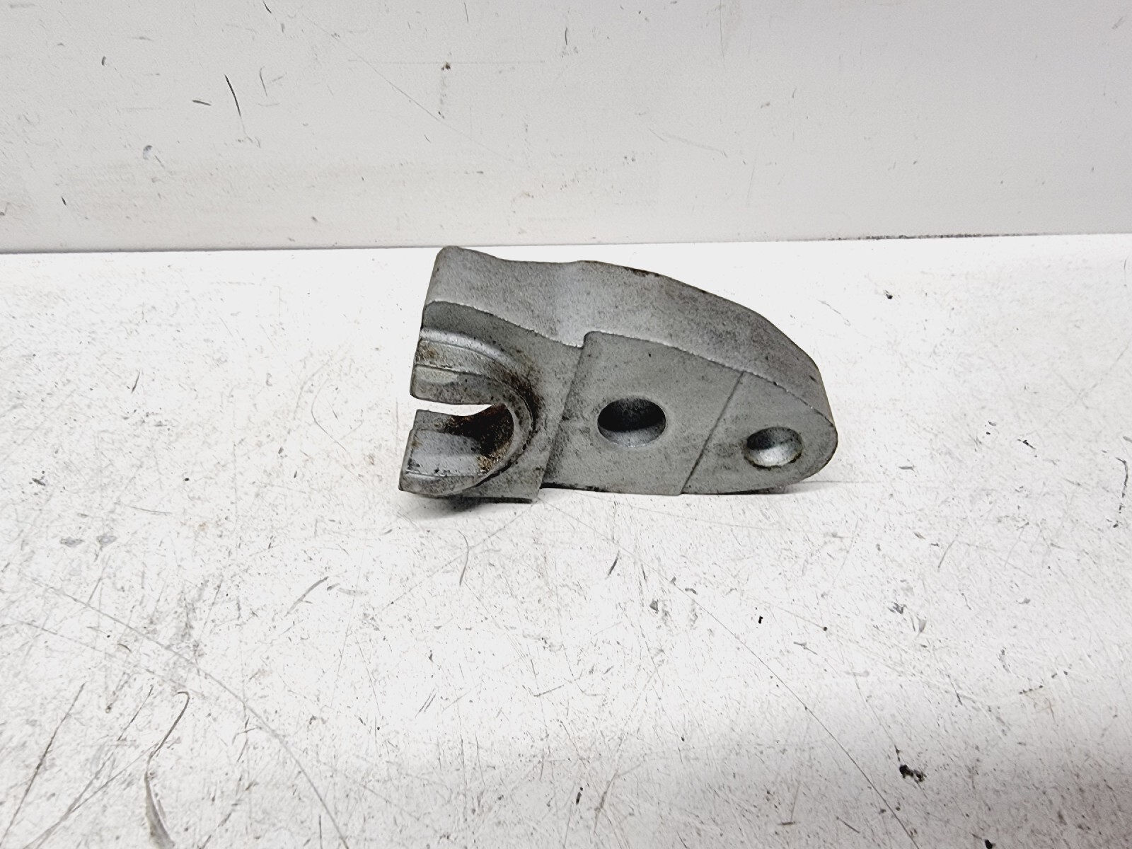 2014 AUDI VW 3.0 TDI INJECTOR Tensioning Plate Clamp 059130216J OEM ...