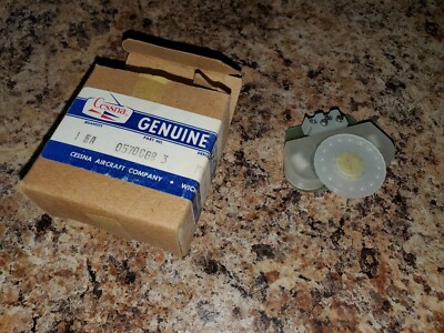 QTY: 1 NOS Cessna 172 Control Yoke Map Light Bulb / Switch Assy PN ...