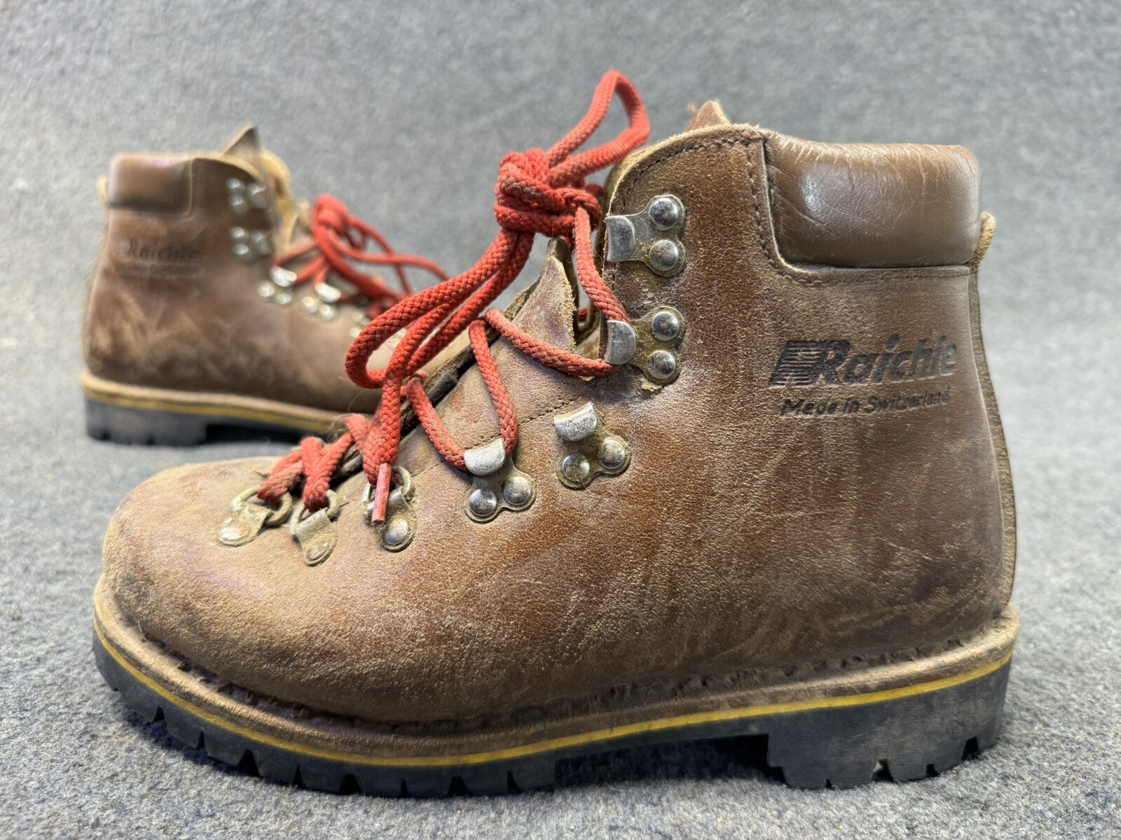 VTG Raichle Leather Hiking Mountain Boots Lace Up Boots Size Men's 6.5 ...