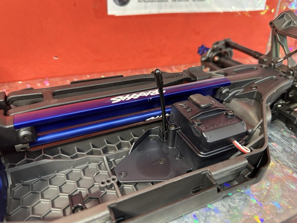 Traxxas JATO 4x4 VXL 1/8 Buggy Roller Slider Chassis w/ Wing & Servo ...