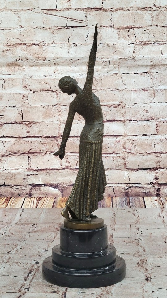 Large Art Noveau/Deco/bronze flapper girl figure Signed stamped D.H ...